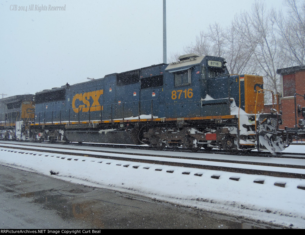 CSX 8716